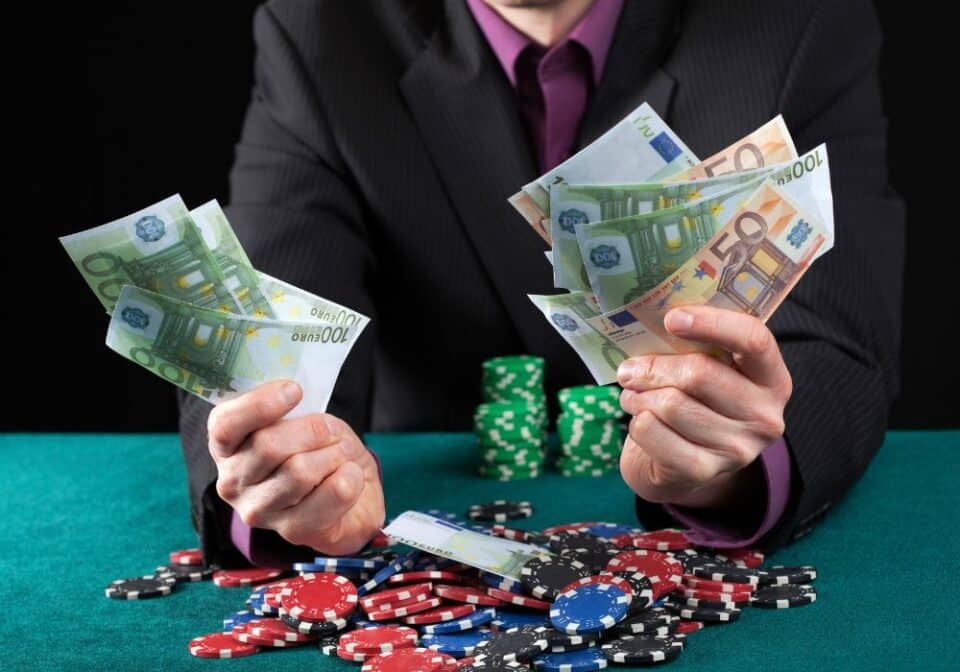 10 Spiritual Meanings When You Dream About Winning Money